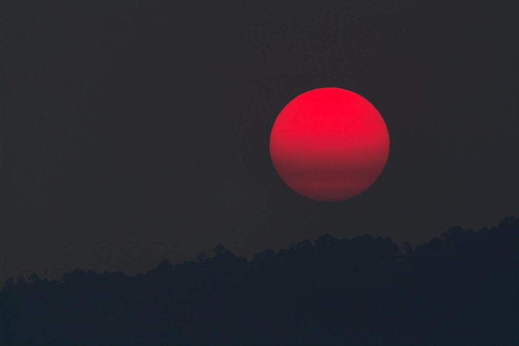 What is the spiritual significance of a red moon? - My Spirit IQ